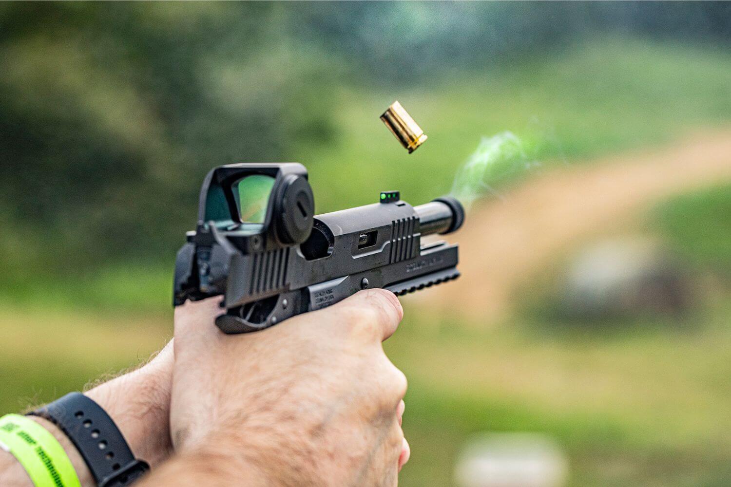 Enclosed vs. Open Emitter Red Dots: Differences & Use Cases | Gideon Optics